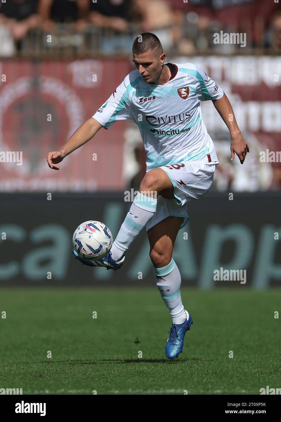 Monza, Italy. 8th Oct, 2023. Lorenzo Pirola of Salernitana during the ...