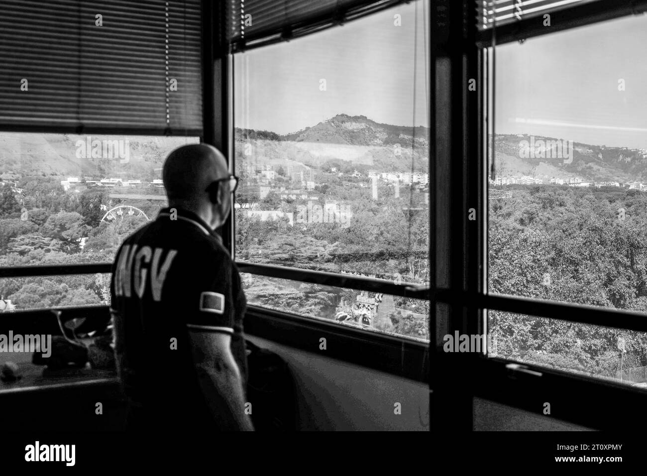 National Institute of Geophysics and Volcanology 09/10/2023 Naples ...