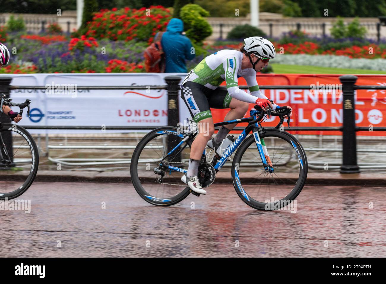 Wnt pro cycling hi-res stock photography and images - Alamy