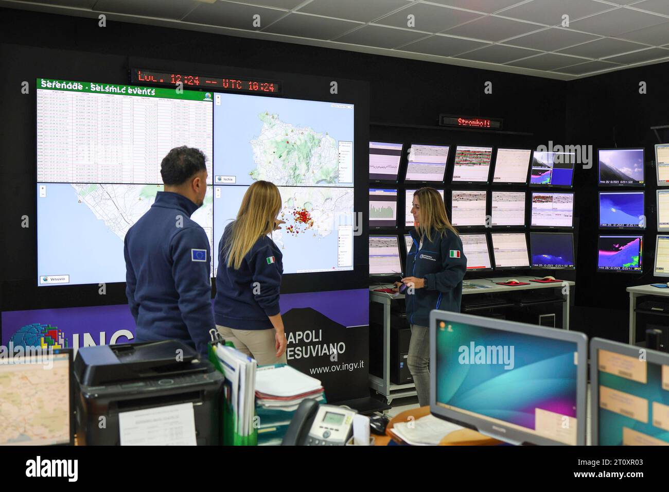 National Institute of Geophysics and Volcanology 09/10/2023 Naples ...