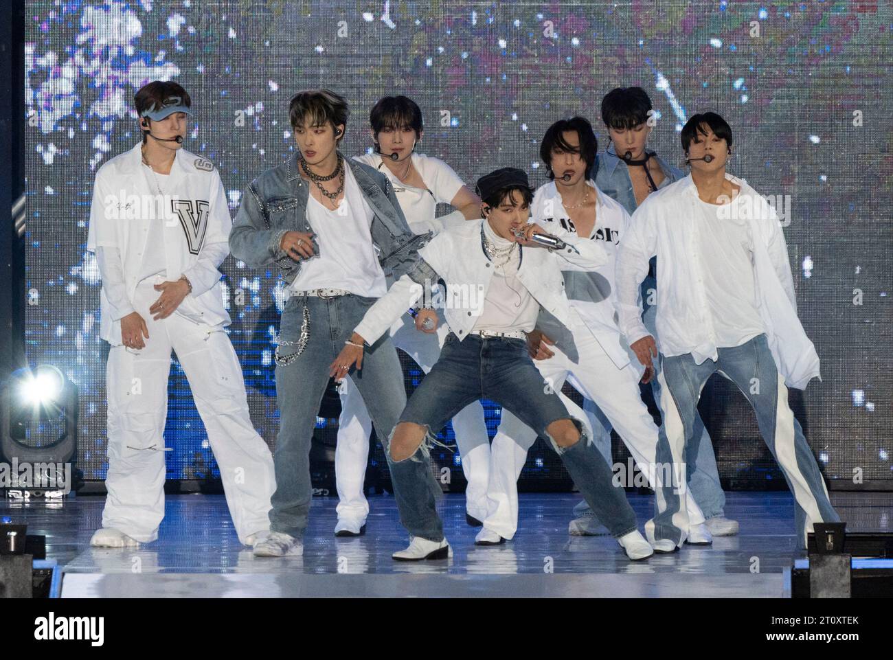 Seoul, South Korea. 8th Oct, 2023. South Korean K-Pop boys band ATEEZ ...