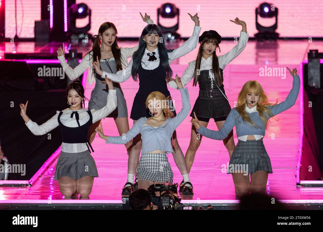 Seoul, South Korea. 8th Oct, 2023. South Korean K-Pop girl group Stacy ...