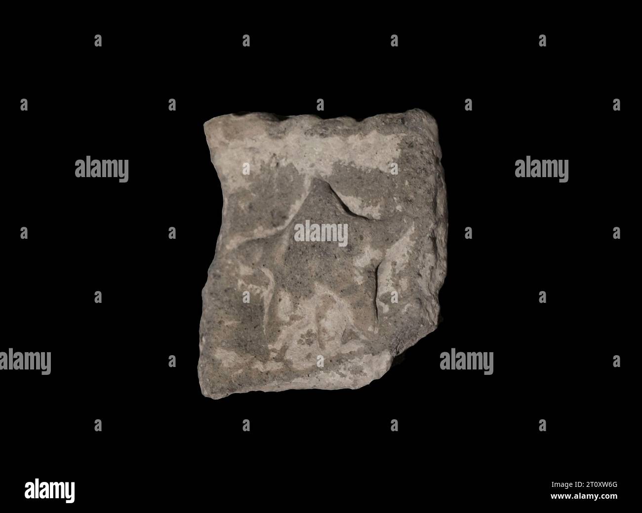 Prehistory. Temple Period (4000 to 2500 BC). Malta. Rim sherd of a bowl ...