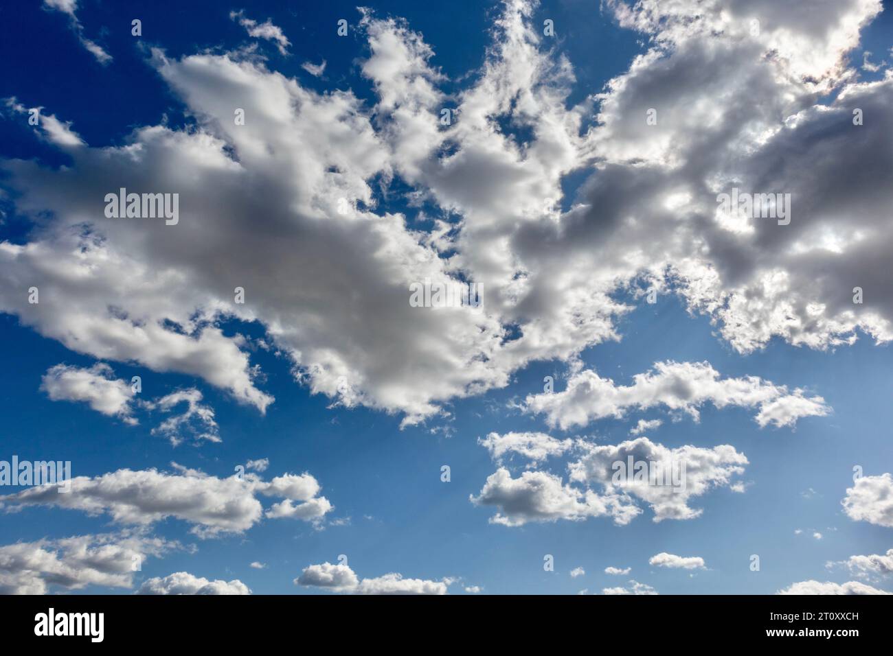 Dramatic sky wallpaper hi-res stock photography and images - Alamy