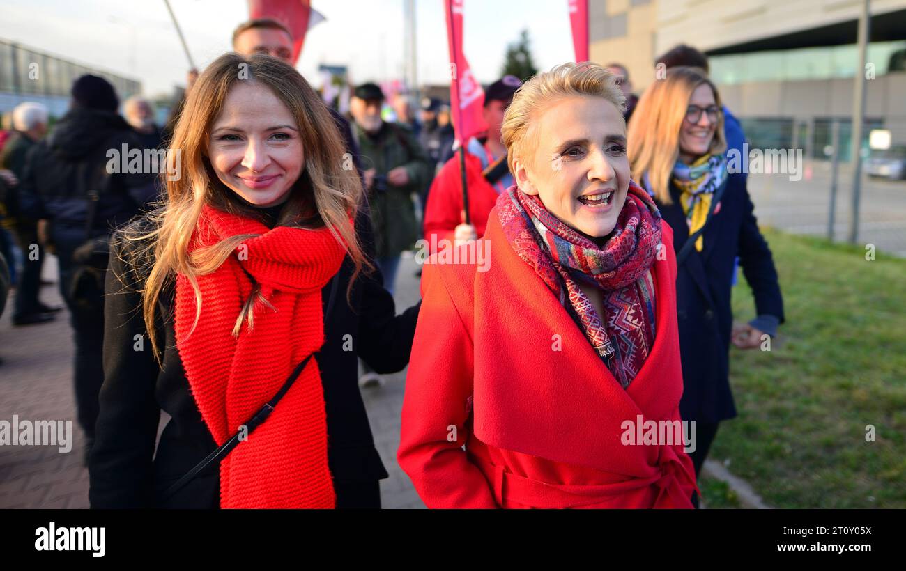 Warsaw, Poland. 9 October 2023.. Election bus of the Left Party. Joanna ...