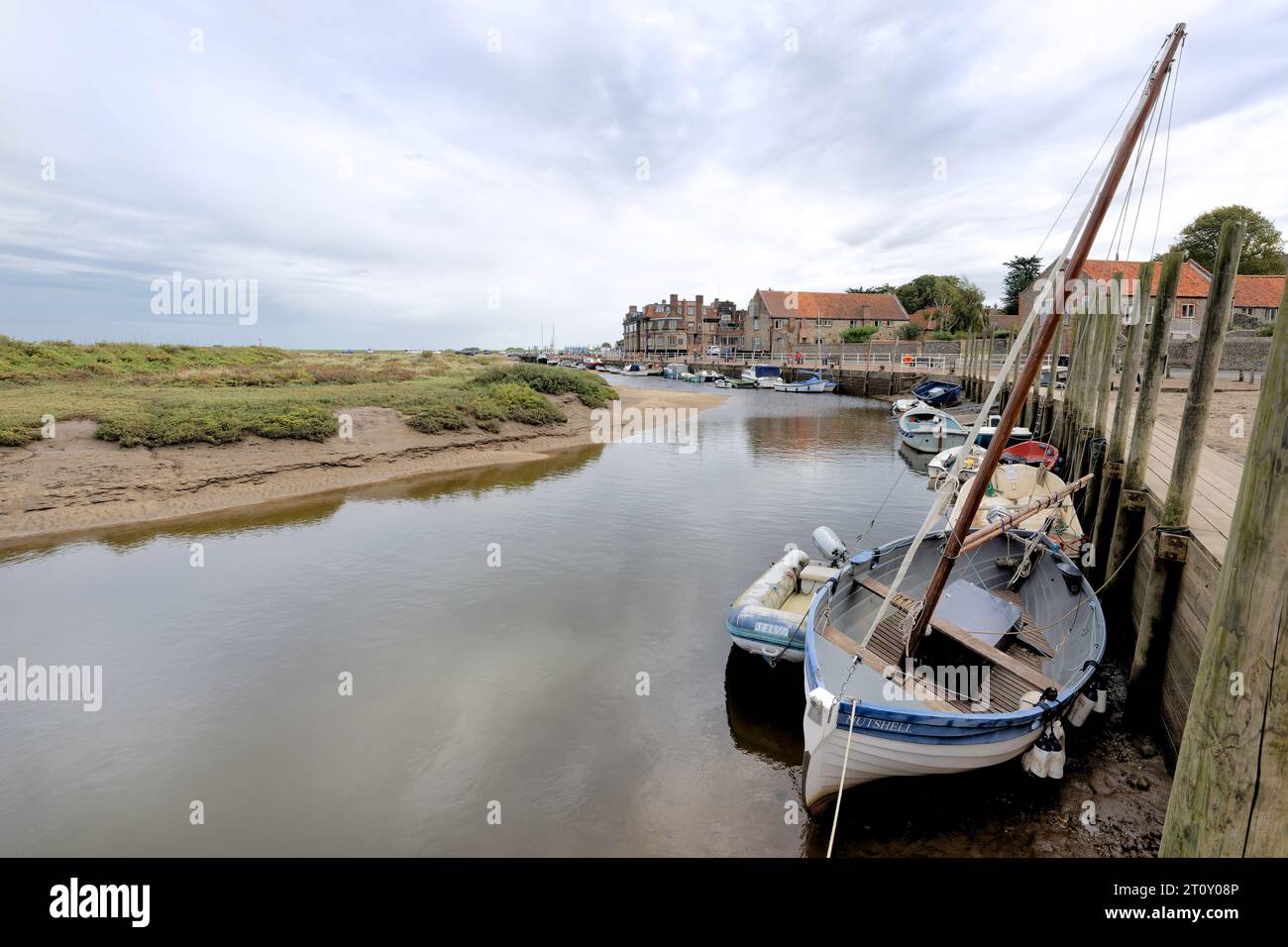 Blakeney and the wash hi-res stock photography and images - Alamy