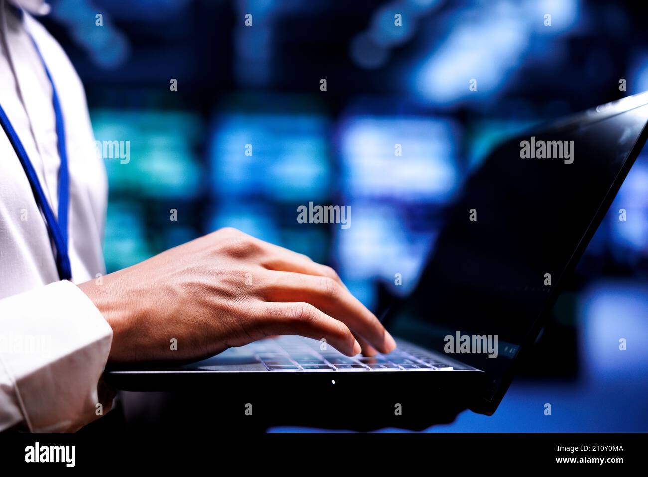 Expert Servicing Server Rows With High Computing Power Enabling Hyperscale Data Center To