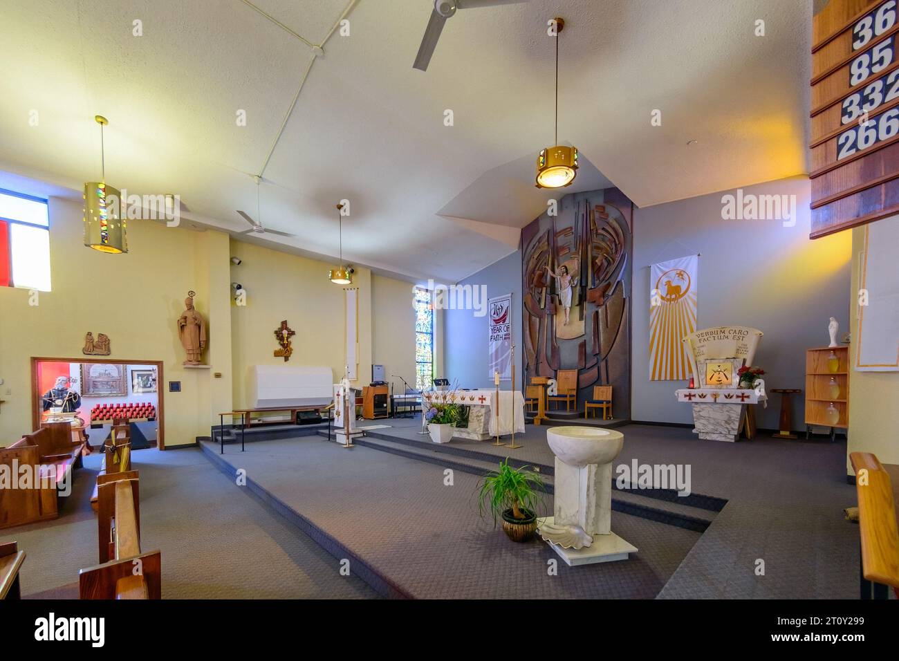 Catholic Church Interior, Toronto, Canada Stock Photo - Alamy