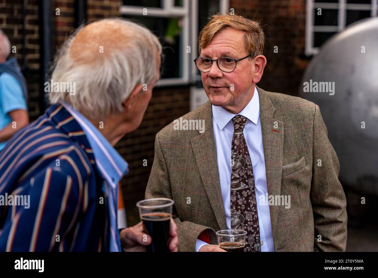 Head brewer old hi-res stock photography and images - Alamy