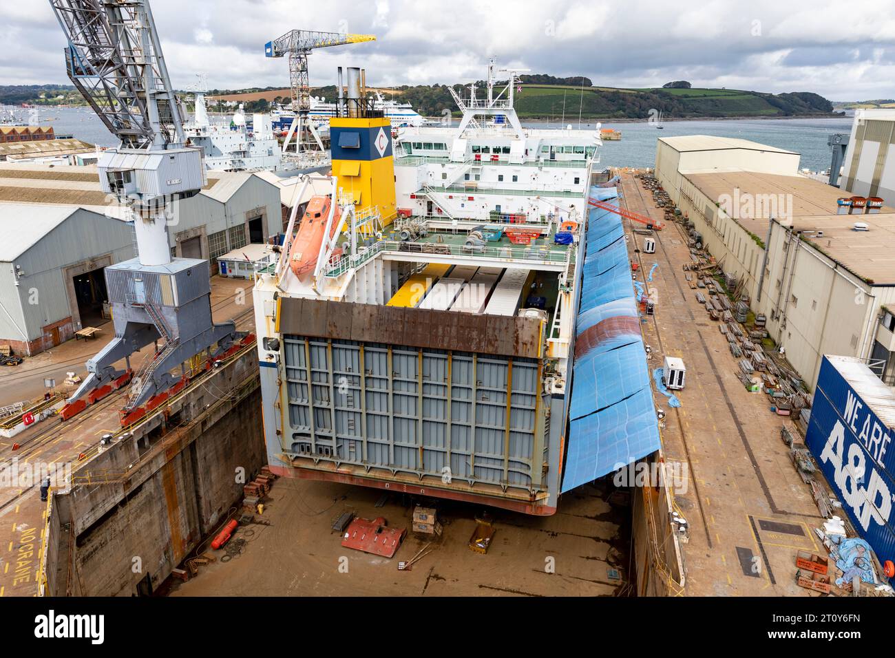 British docks hi-res stock photography and images - Alamy