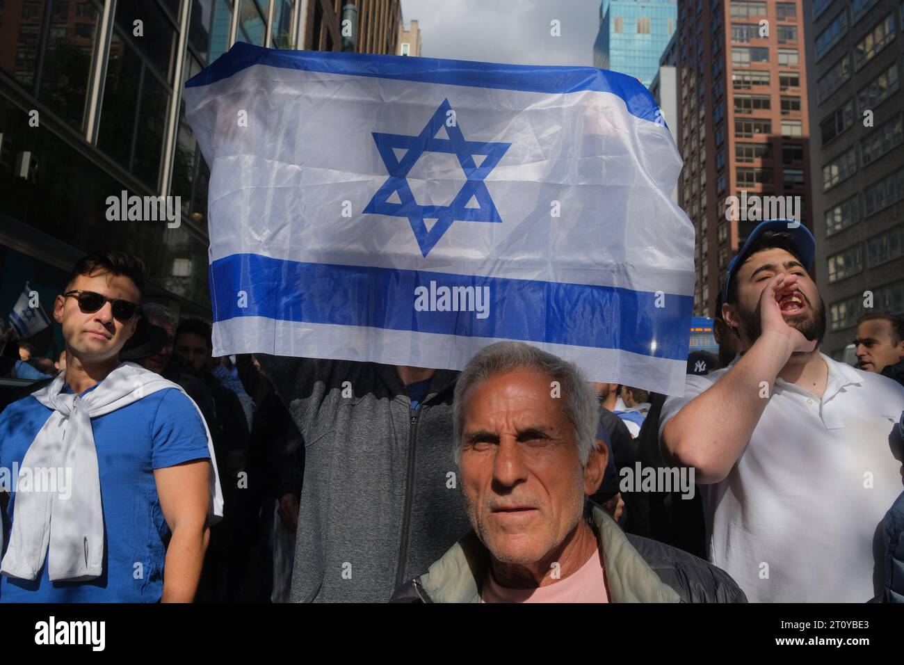 New York, New York, USA. 9th Oct, 2023. Hundreds of Israel and Hamas ...