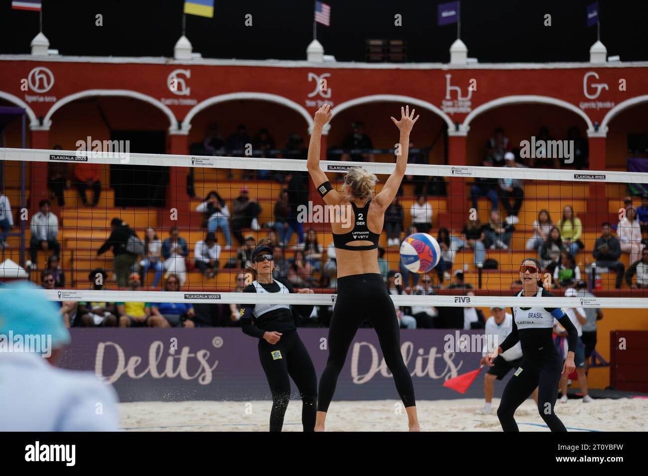 Louisa lippmann volleyball hi-res stock photography and images - Alamy