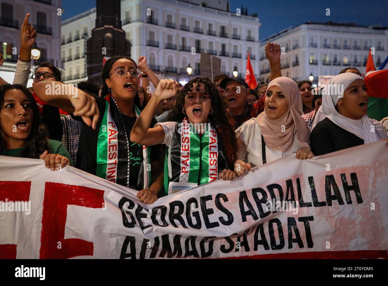 Madrid, Spain. 09th Oct, 2023. A group of women hold a banner during ...