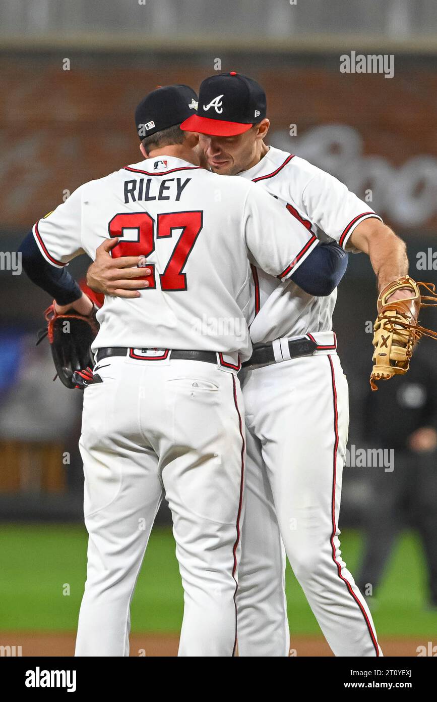 ATLANTA, GA - OCTOBER 09: Atlanta Braves third baseman Austin Riley (27 ...