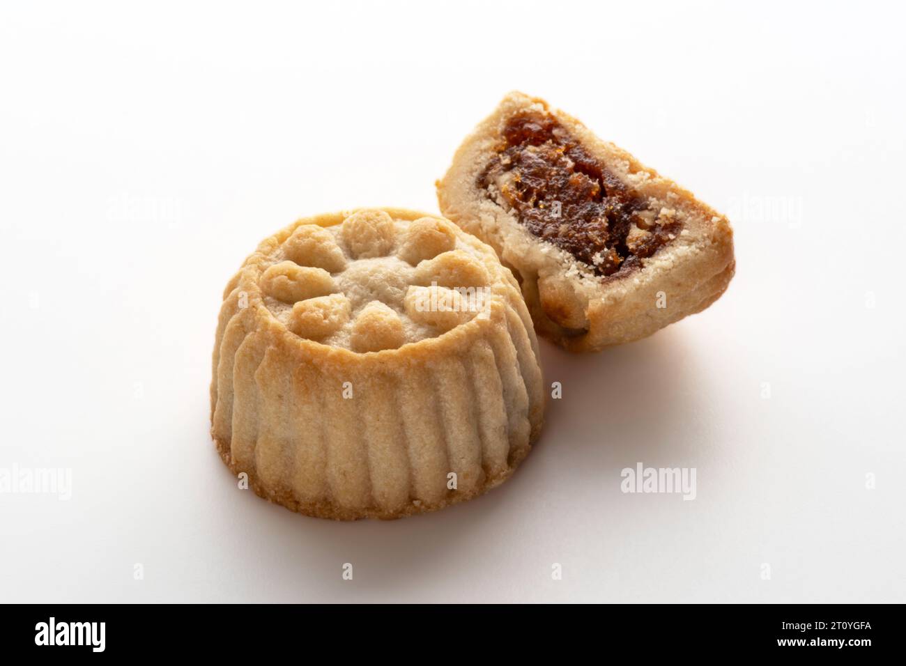 Maamoul, traditional oriental pastry filled with date dough Stock Photo ...