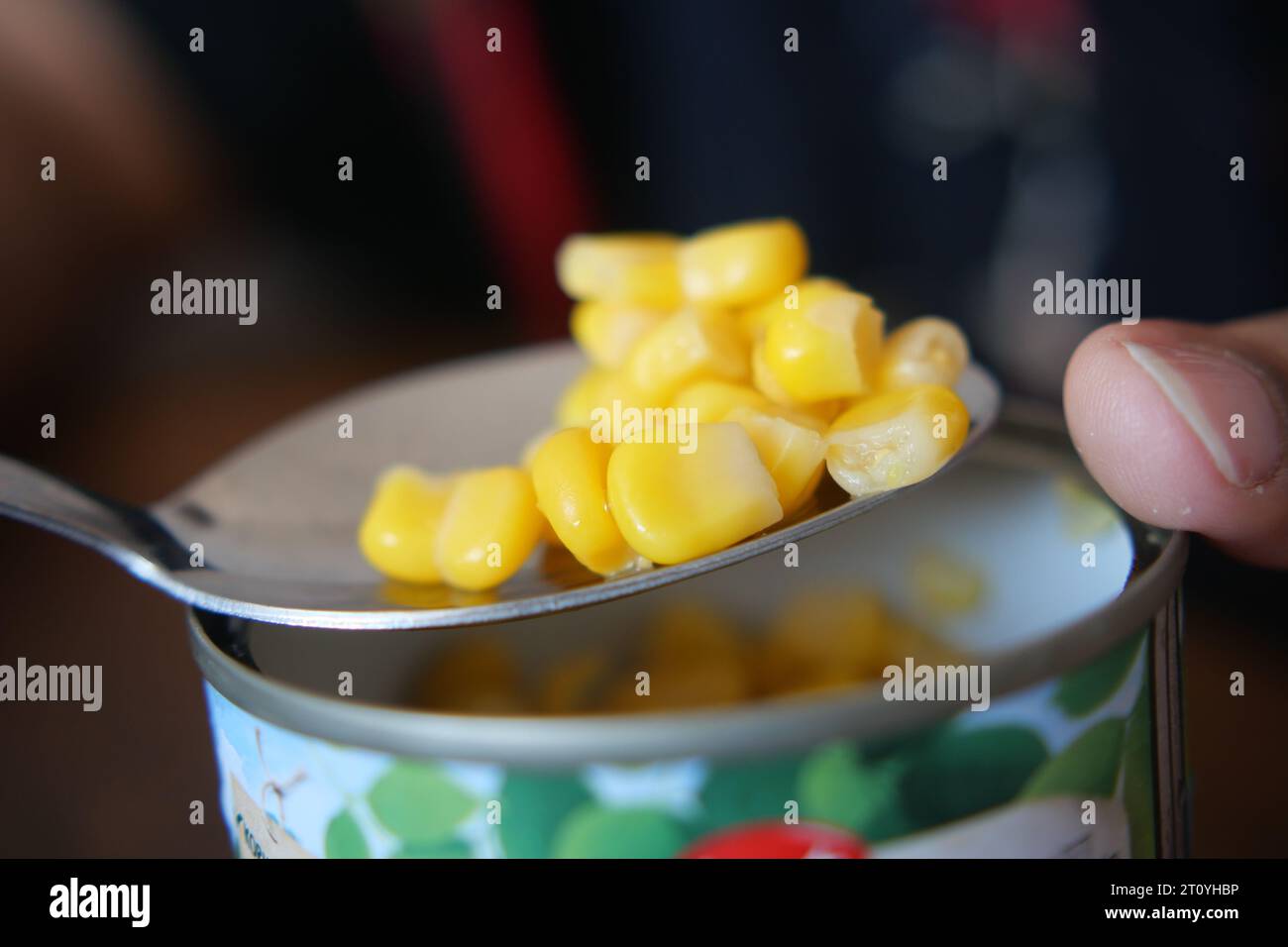 canned sweet corn close up Stock Photo - Alamy
