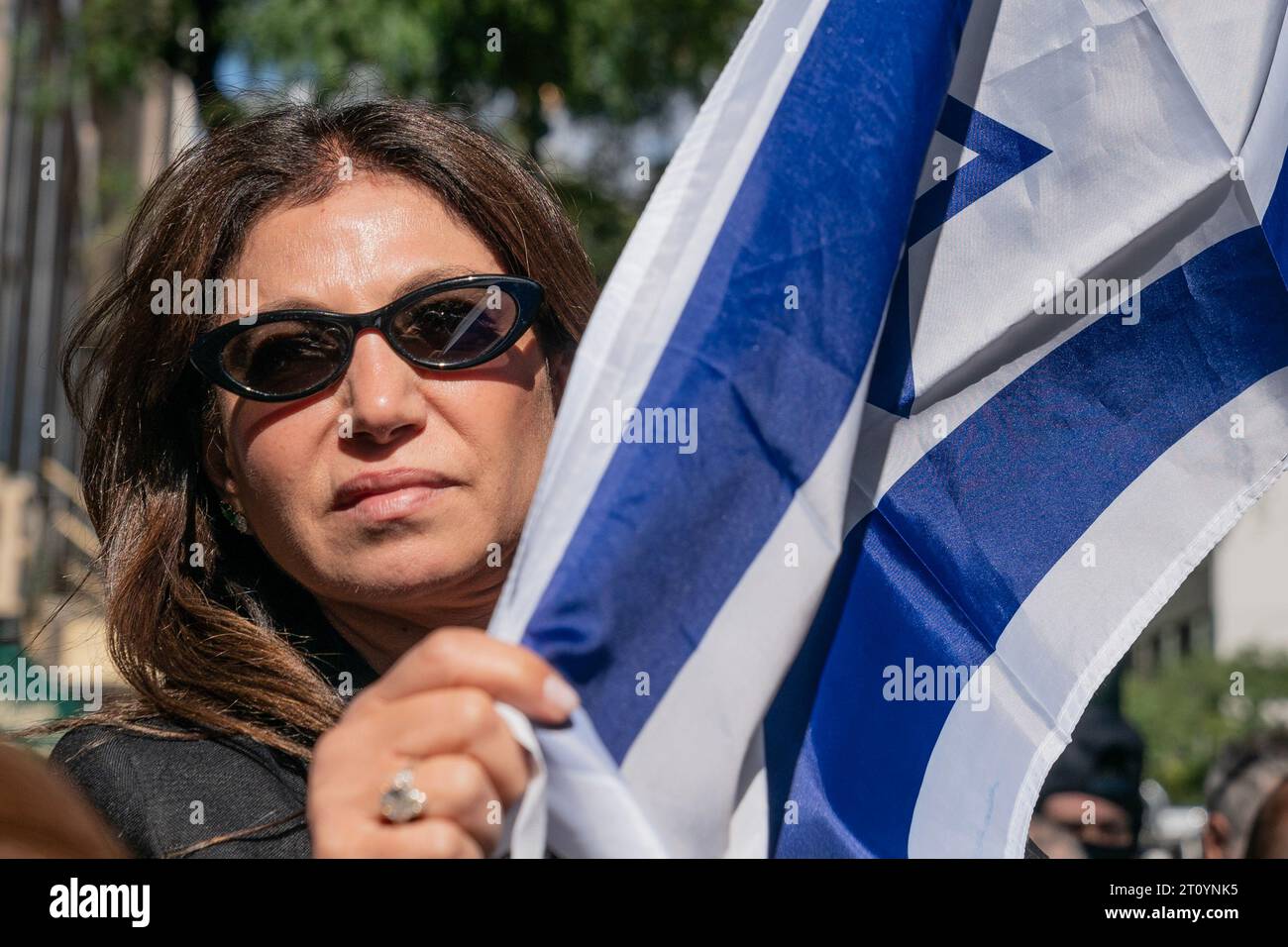 Israeli and Palestinian supporters rallied around 42nd street in New ...