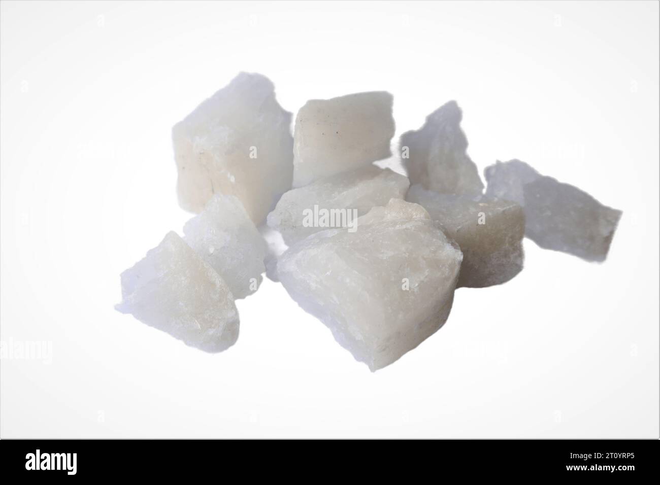 Potassium alum hi-res stock photography and images - Alamy