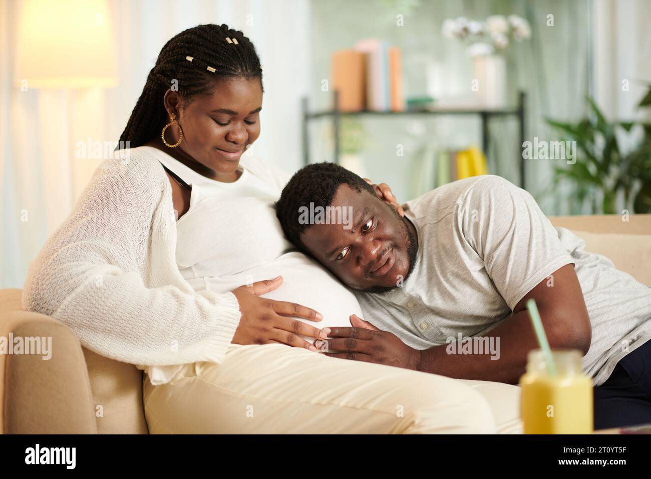 Listen to babys heartbeat hi-res stock photography and images - Alamy