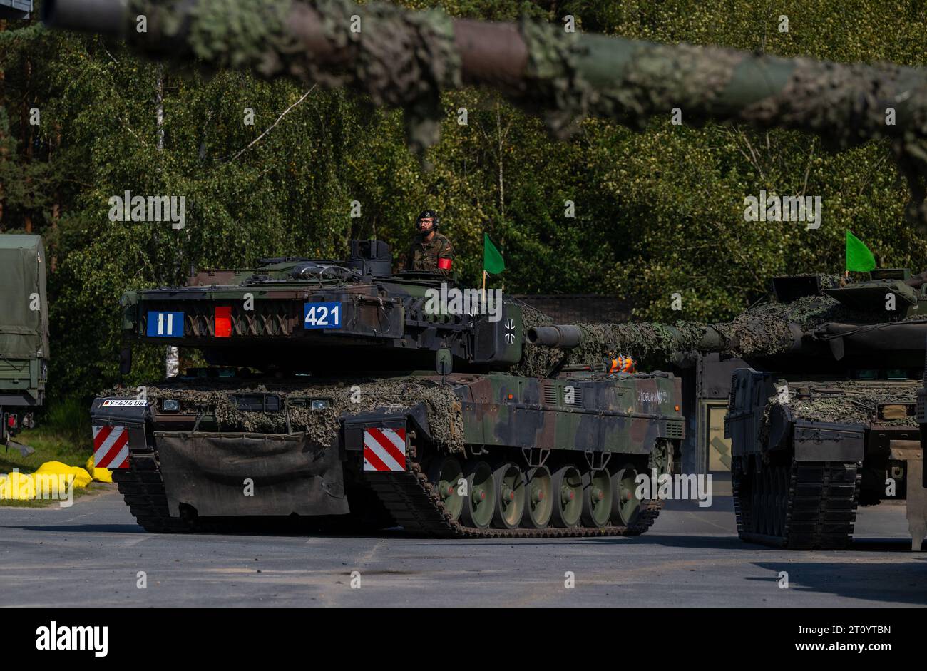 Leopard 2 a7v tank hi-res stock photography and images - Alamy