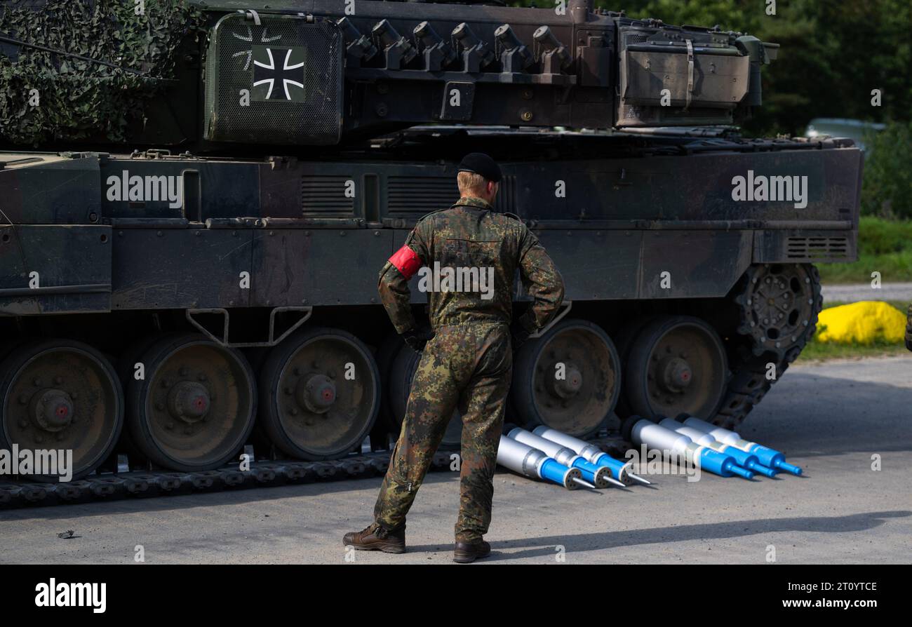 Bergen, Germany. 28th Sep, 2023. 120mm practice ammunition is on the ...