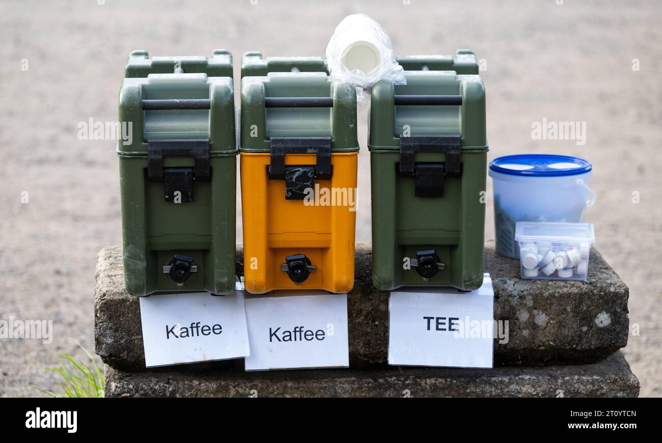 Bergen, Germany. 28th Sep, 2023. Containers with coffee and tea stand ...