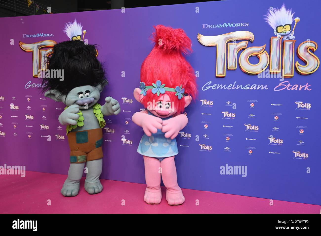 Cologne, Germany. 08th Oct, 2023. red carpet with the characters Branch ...