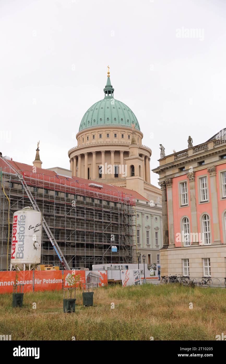 Die Baustelle für das neue Wohn- und Geschäftsviertel am Alten Markt in ...