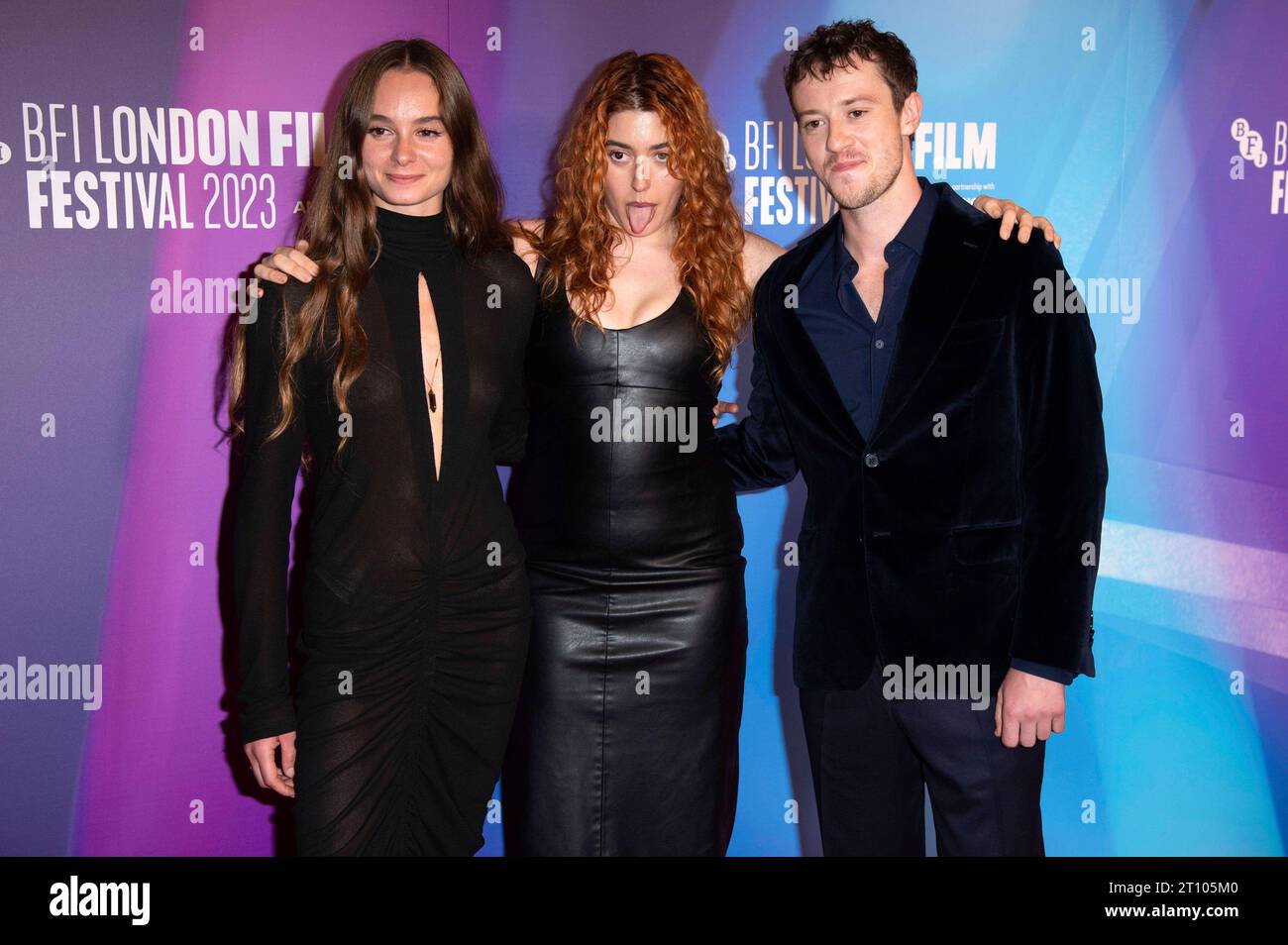 Saura Lightfoot Leon, Luna Carmoon und Joseph Quinn bei der Premiere ...