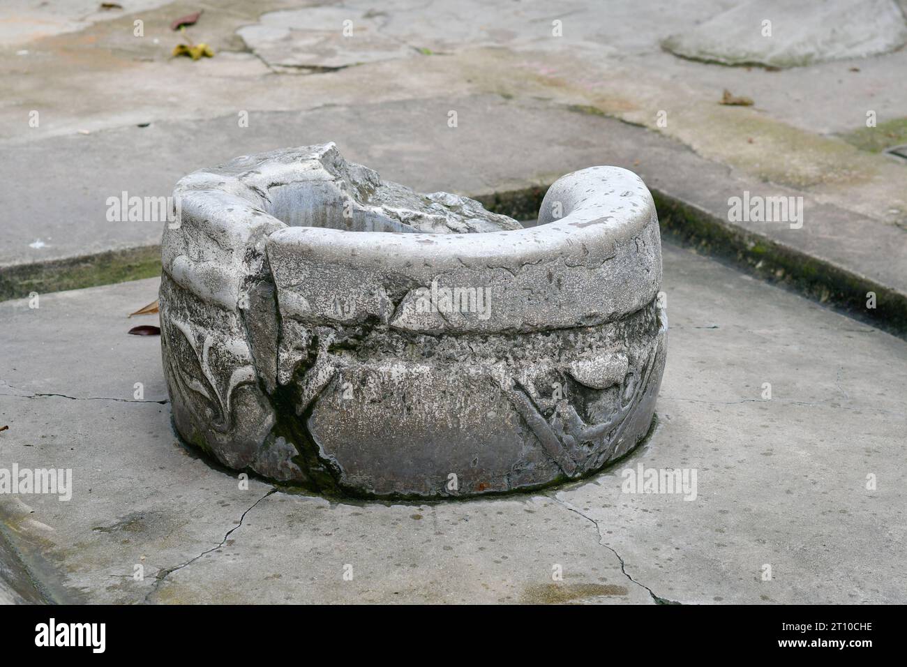 Photo of ancient incomplete water wells in China Stock Photo - Alamy