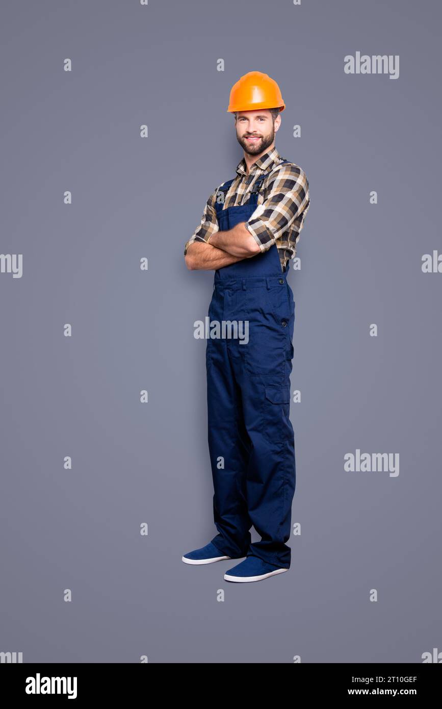 Full size body snap, with legs portrait of cheerful half-turned ...