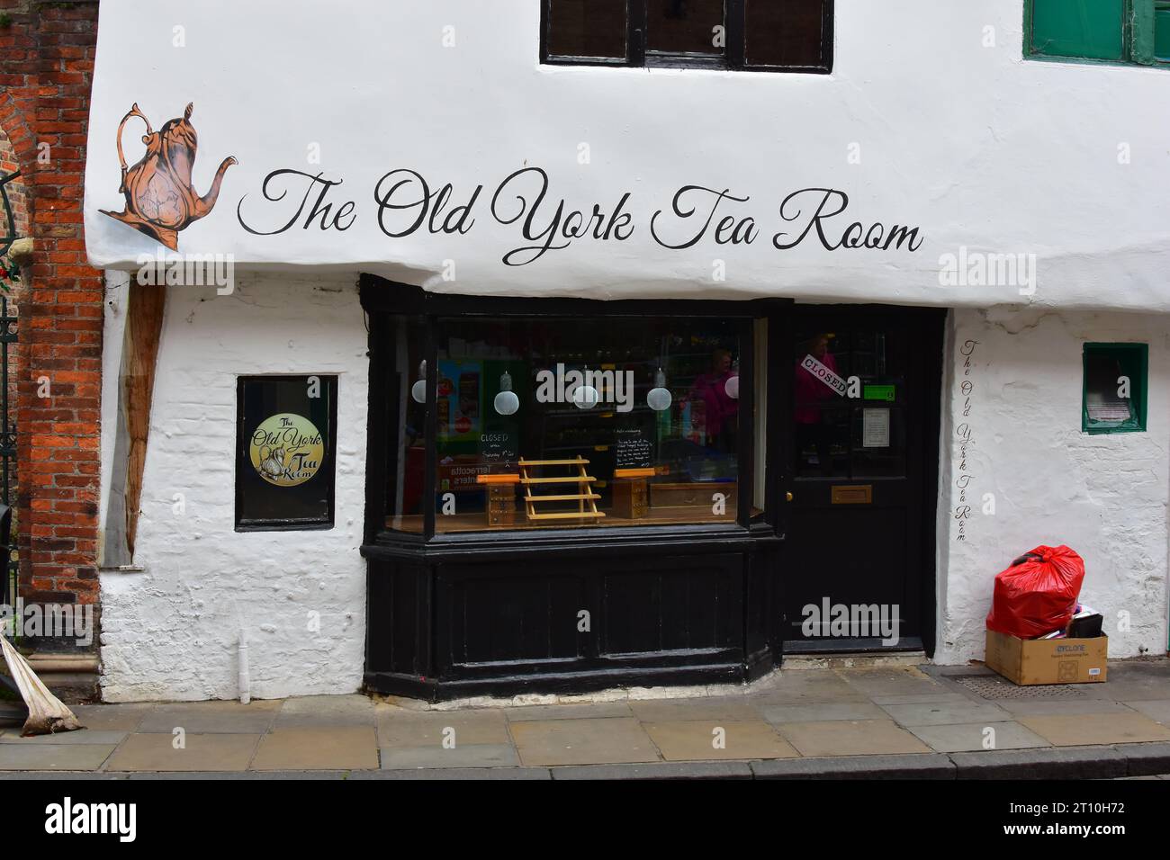 The Old York Tea Room, Goodramgate, York, England Stock Photo - Alamy