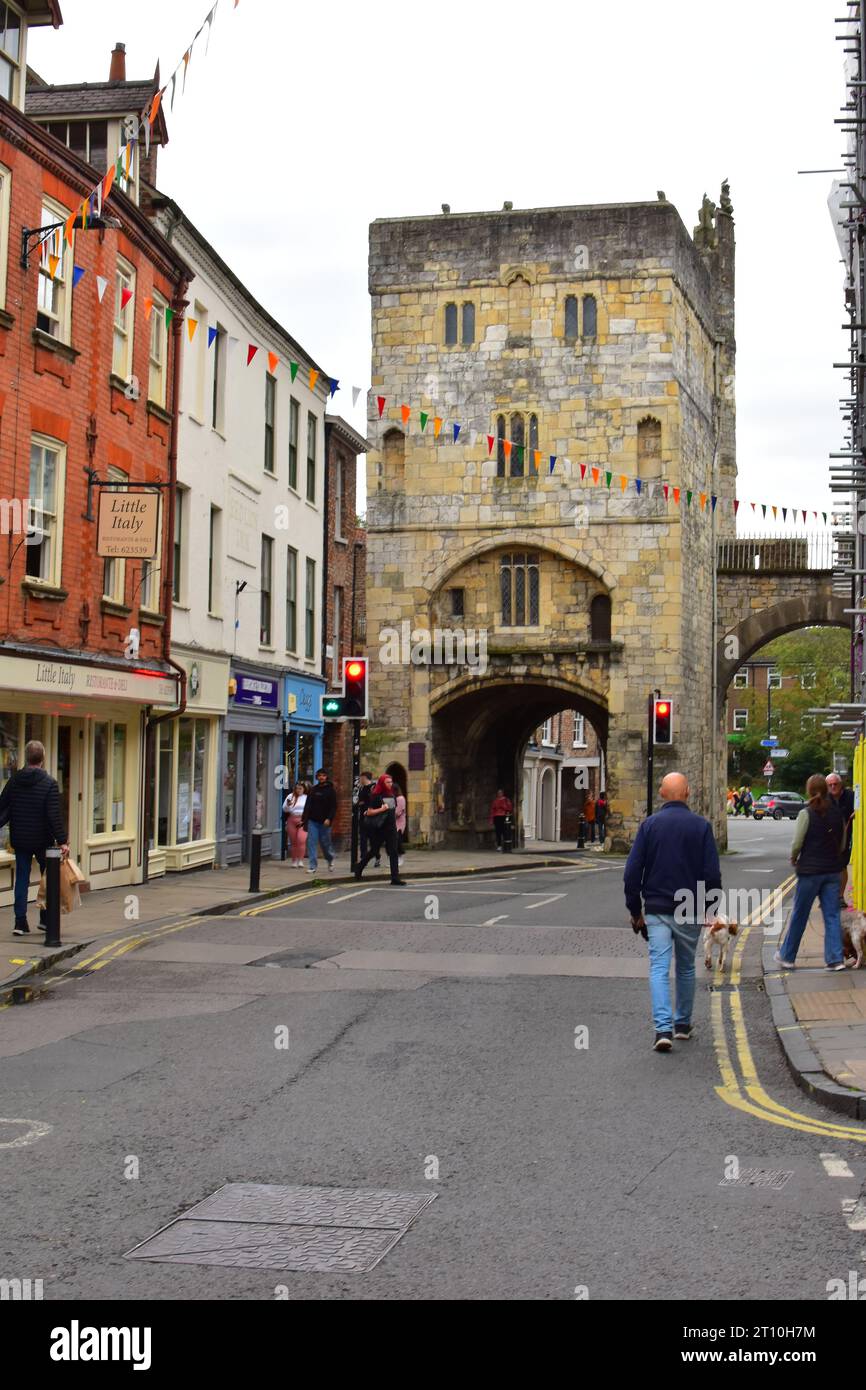 Monk gate york wall hi-res stock photography and images - Alamy