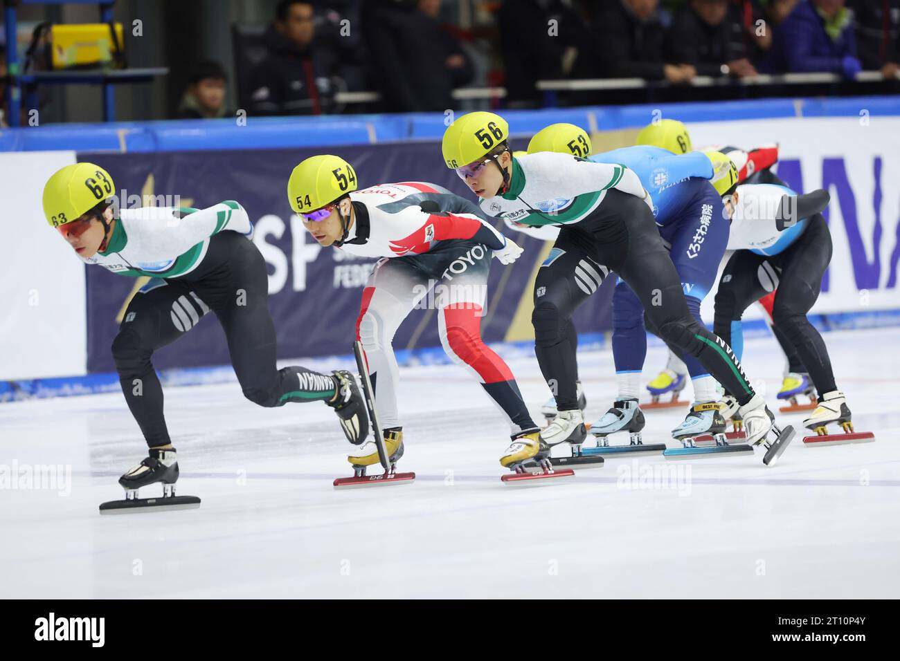 Teisan ice skating training center, Nagano, Japan. 7th Oct, 2023. (L to ...