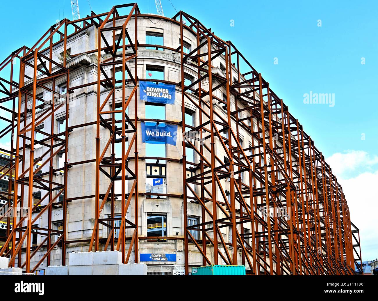 Bowmer & Kirkland 1920s building renovation in Newcastle city centre ...