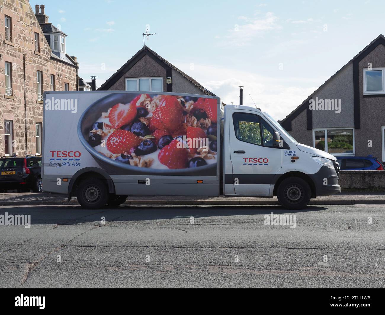 STONEHAVEN, UK - SEPTEMBER 14, 2023: Tesco supermarket van Stock Photo ...