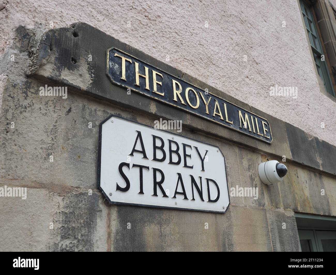 The Royal Mile and Abbey Strand street sign in Edinburgh, UK Stock ...