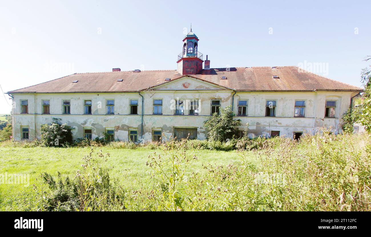 A castle was built on the site of the Fortress in Pavlov. In the 1950s ...