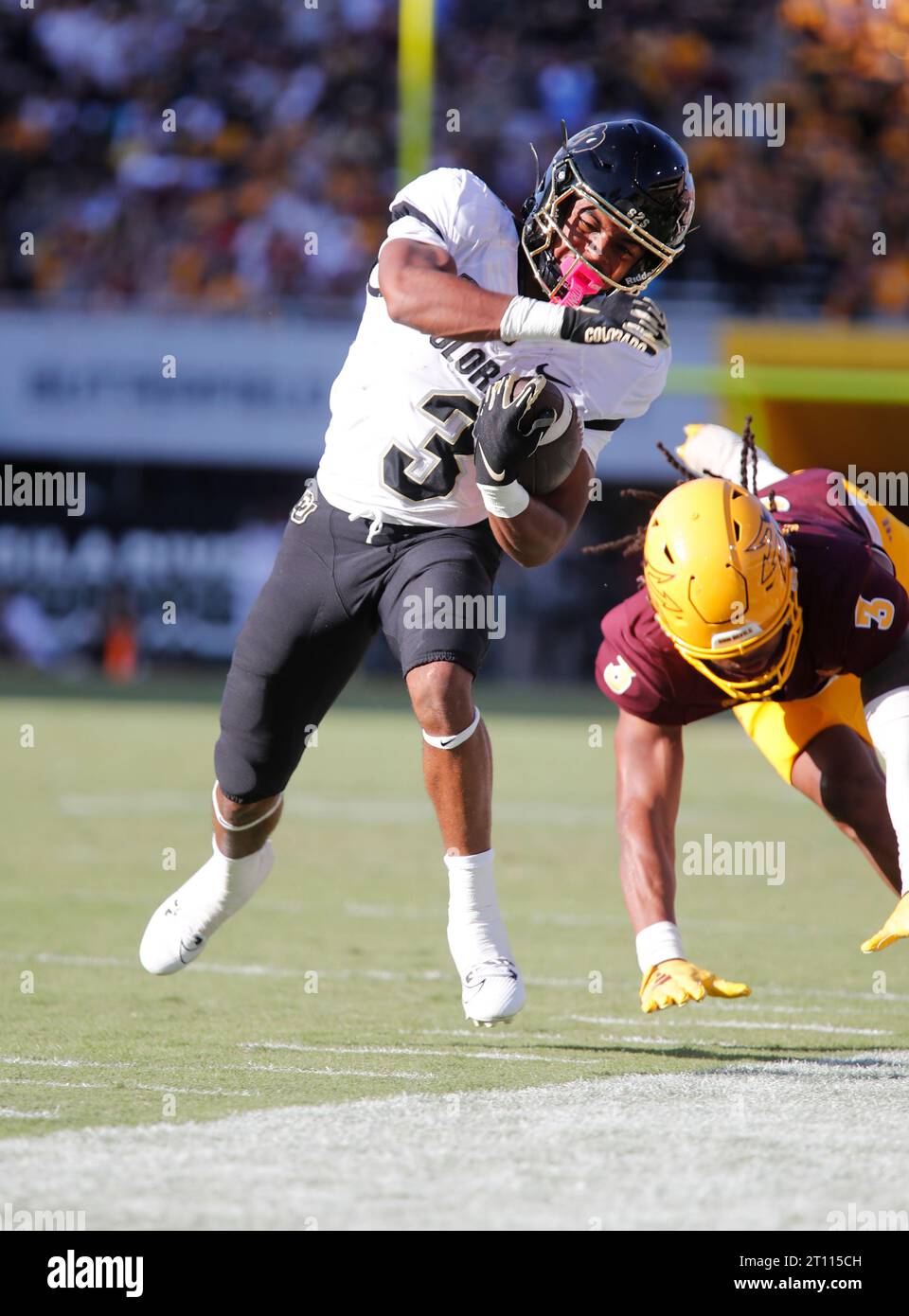 October 7, 2023: Colorado Buffaloes running back Dylan Edwards (3) runs ...