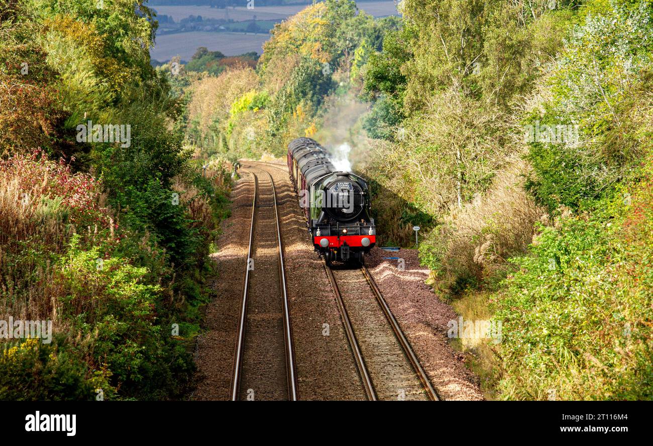 Dundee, Tayside, Scotland, UK. 10th Oct, 2023. The Flying Scotsman is ...