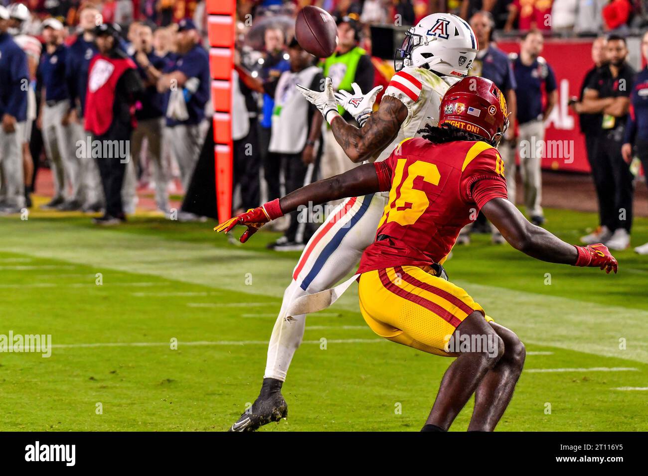 October 7, 2023 Los Angeles, CA.Arizona Wildcats wide receiver Jacob ...