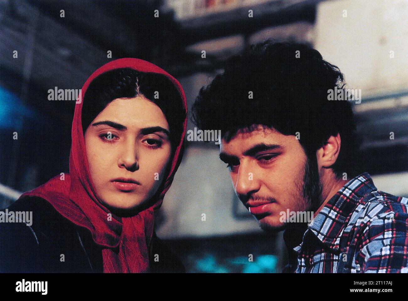 DANCING IN THE DUST, (aka RAGHS DAR GHOBAR), from left: Baran Kosari ...