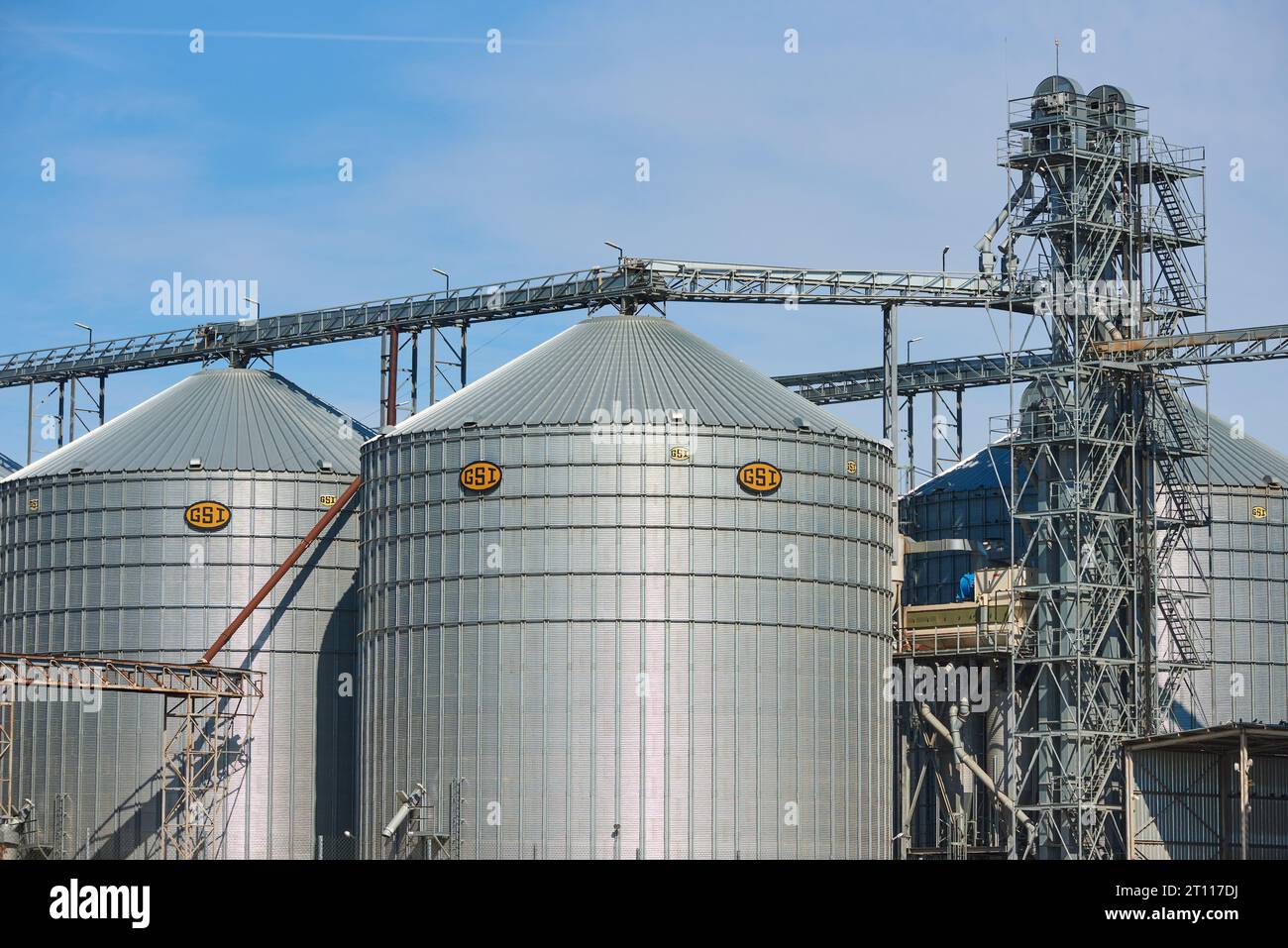 Building for storage and drying of grain crops. Agricultural Silo ...