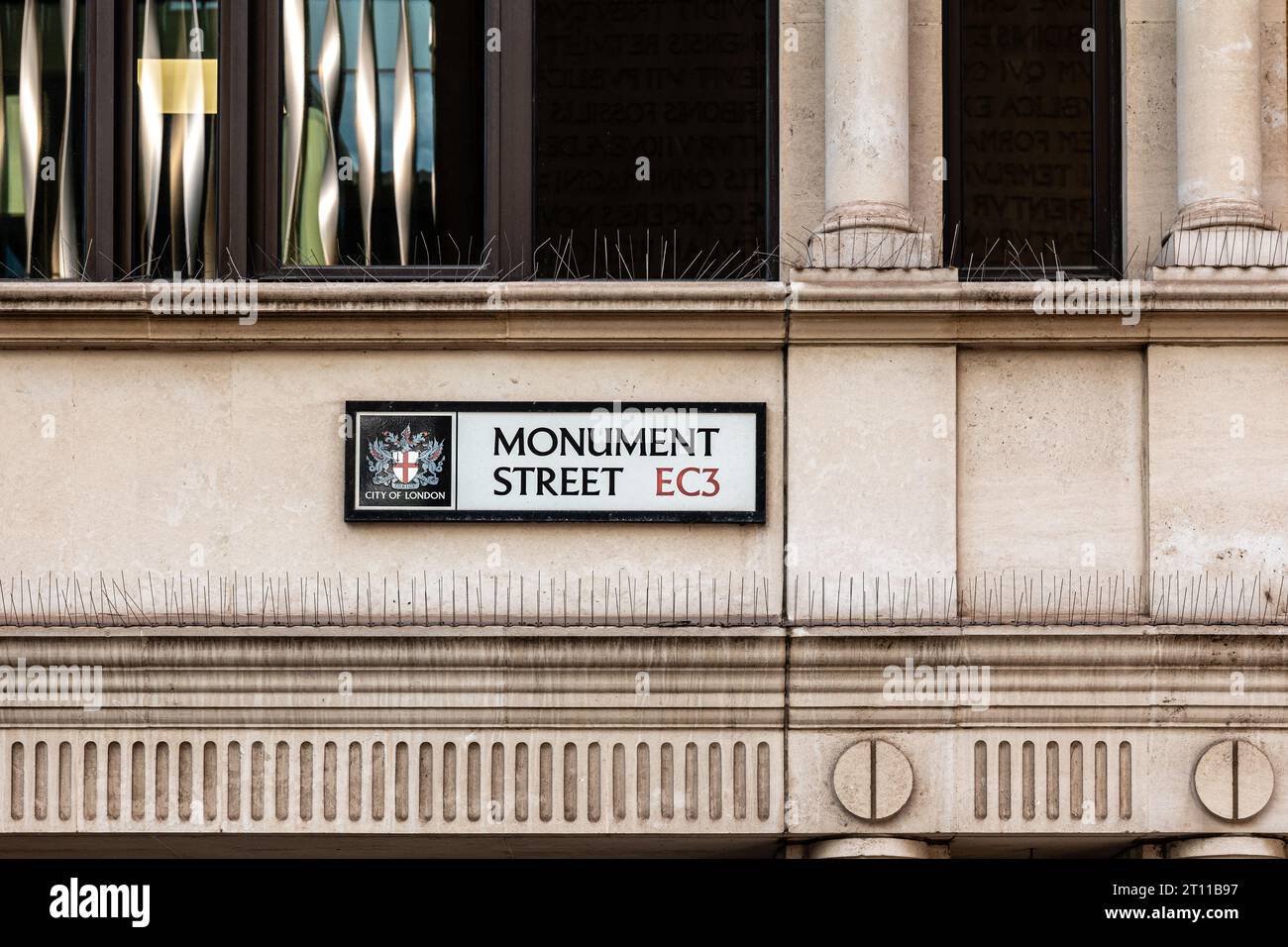 London, England, 07th October 2023: Road sign at 'Monument Street EC3 ...