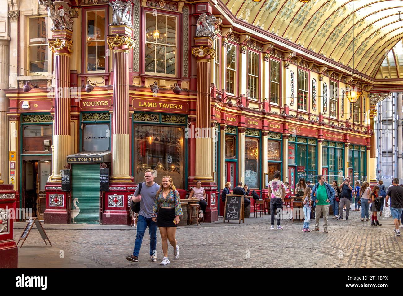 Leadenhall Market , a beautiful covered marketplace in the City of ...