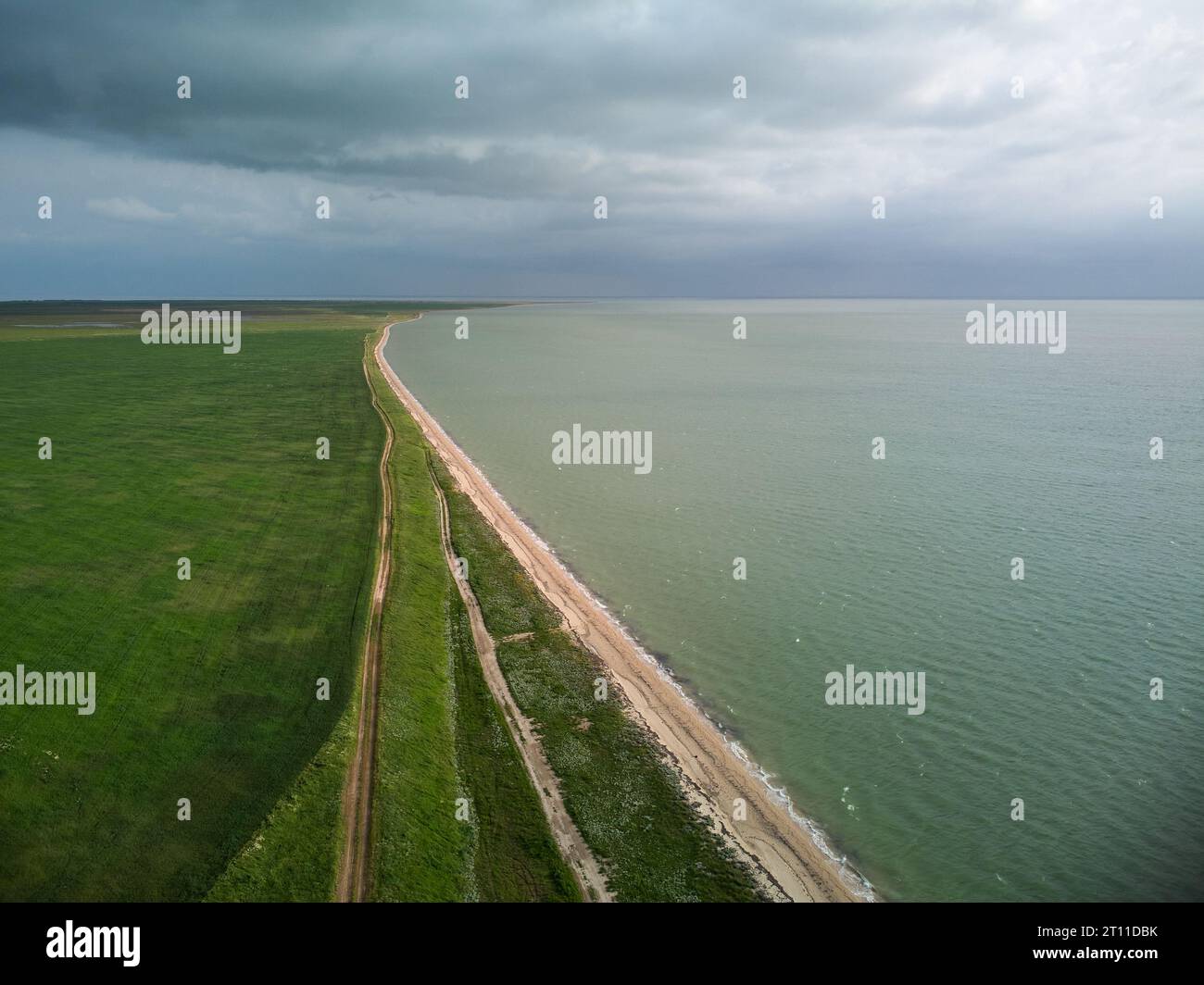 Sea of azov spit hi-res stock photography and images - Alamy