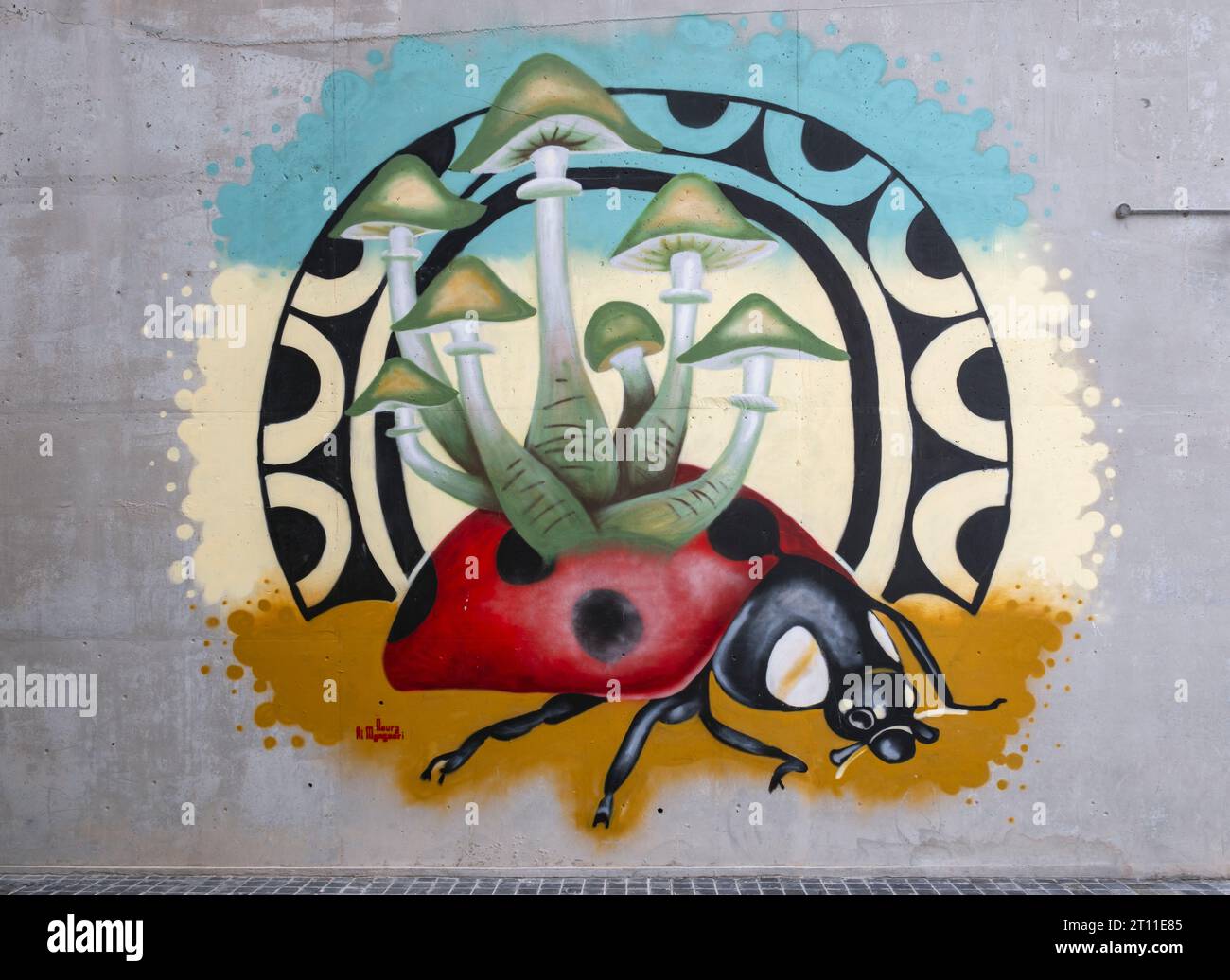 Graffiti mushroom hi-res stock photography and images - Alamy