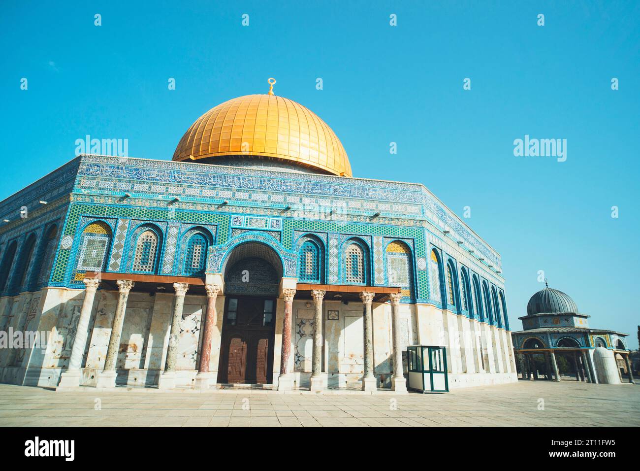 The Dome of the Rock, an Islamic shrine located on the Temple Mount in ...