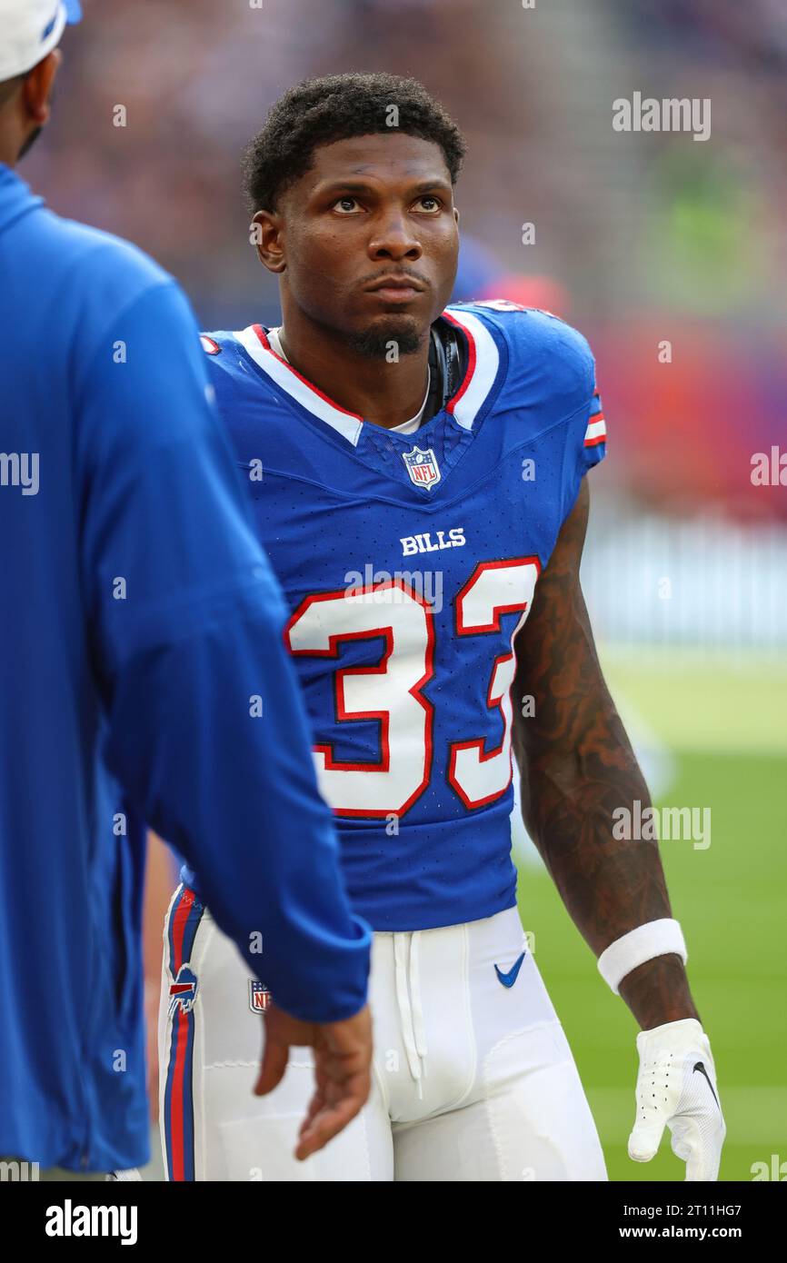 Buffalo Bills cornerback Siran Neal (33) walks the sideline during an ...