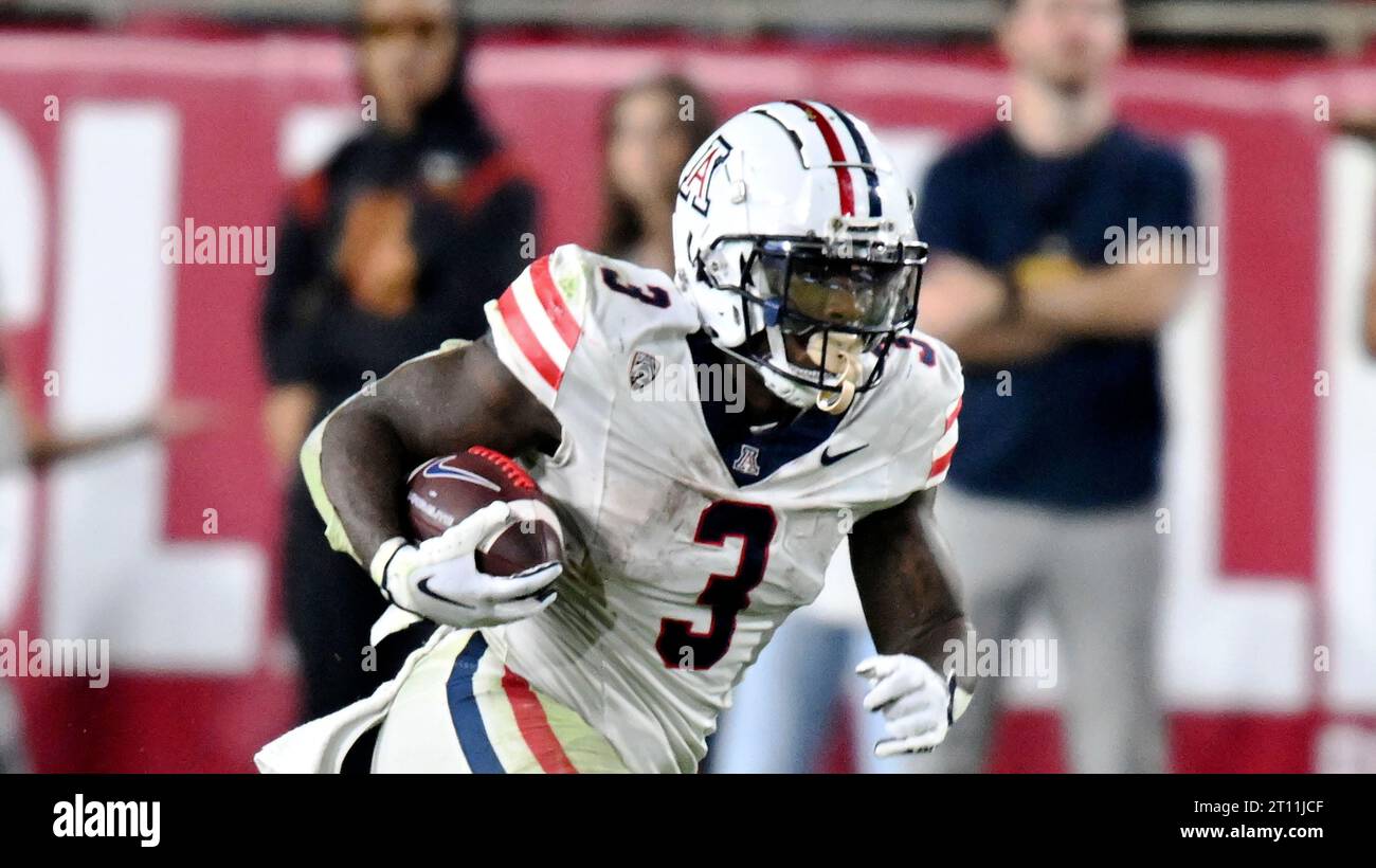 Arizona running back Jonah Coleman (3) during an NCAA football game on ...